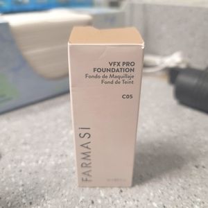 Farmasi | Makeup | Farmasi Vfx Pro Foundation C5 | Poshmark